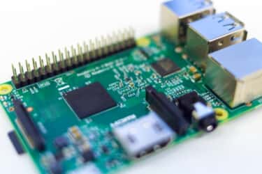 Raspberry Piを使って初心者がプログラミングを学ぶための手順～言語と開発環境を調べてみた～ | FABSHOP.JP -デジタルで ...